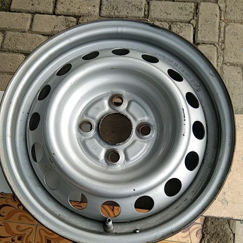 Jual velg kaleng ring 14 pcd 4x100 copotan vios | Shopee Indonesia