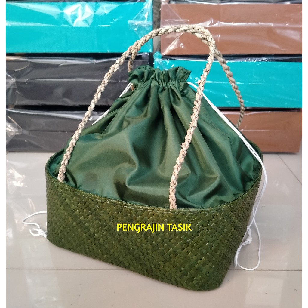 Jual Keranjang Parcel Anyaman Pandan Tas Parcel Model Kotak Keranjang ...