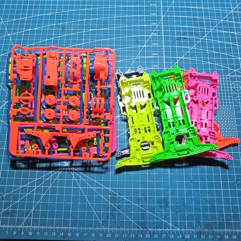 Jual tamiya chassis s2 gear box set / chassis super 2 / super 2 chasis ...