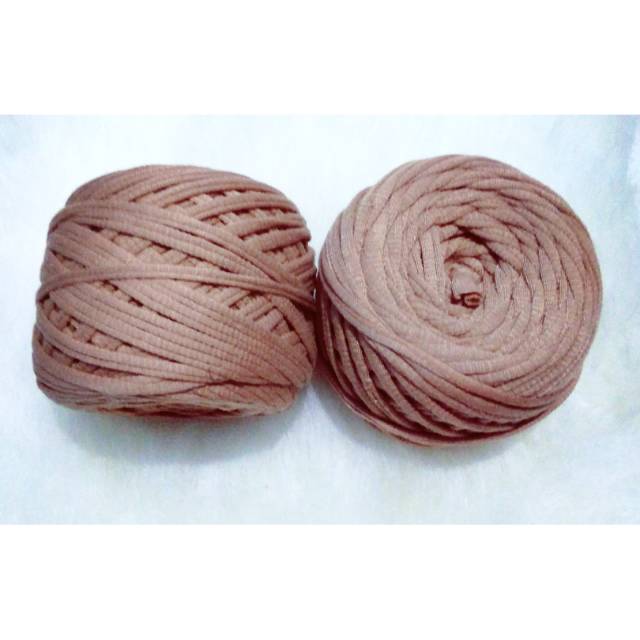 Jual Benang Tyarn/benang kaos/coklat muda | Shopee Indonesia