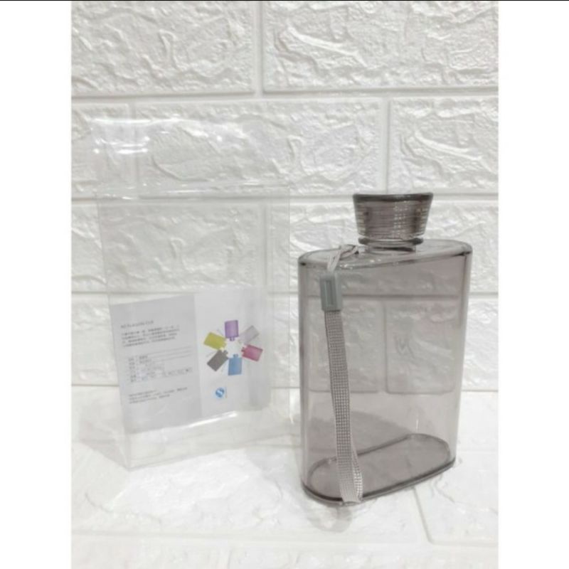 Jual BOTOL MINUM GEPENG + TALI PENDEK UK 400ML LENGKET | Shopee Indonesia