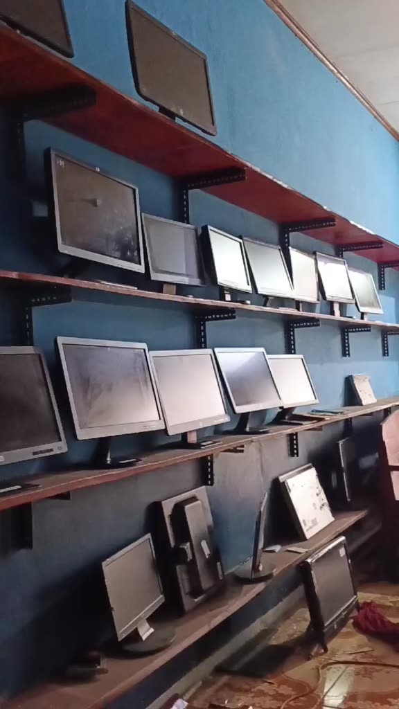 Jual Monitor Merk Philips Lcd 16 Inch Wide Kondisi Normal | Shopee ...