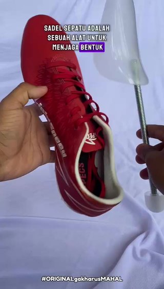 Jual Penyangga Sepatu Bola Futsal Catokan Pengawet Sneakers Saddle ...