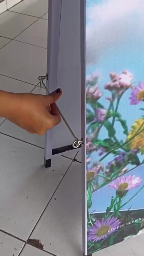 Jual BANNER STANDING, BANNER LIPAT, STAND BANNER BERDIRI, SANGAT SIMPEL ...