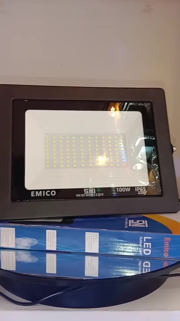 Jual Lampu sorot Emico outdoor LED 100W 200w 300w panggung taman gedung lapangan waterproof 100 ...