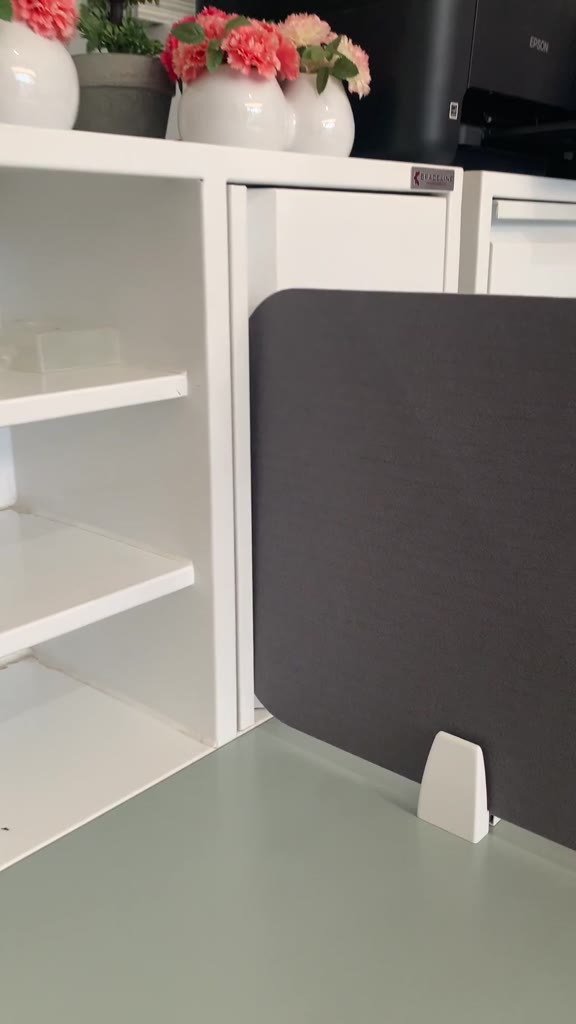 Jual Pembatas Meja Kantor Kerja Minimalis Sekat Meja Table Divider ...