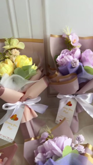 Jual Buket bucket bouquet Bunga premium wisuda premium buket bunga hias ...