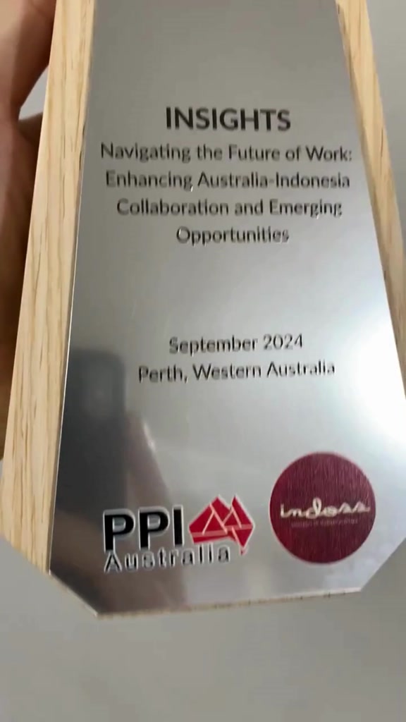 Jual Trophy Kayu Custom (Tipe-2) | Piala Kayu Custom | Plakat Kayu ...