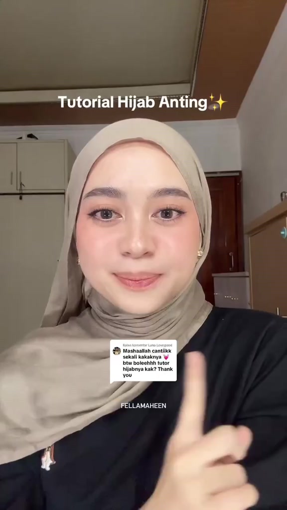 Jual HIJABQA - Aisha Viscose Pashmina (Aisha Ibrahim X Hijabqa) | Shopee Indonesia