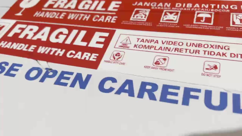 Jual Lakban Fragile Unboxing Merah Putih isi 6 pcs (1 slop) | Shopee ...