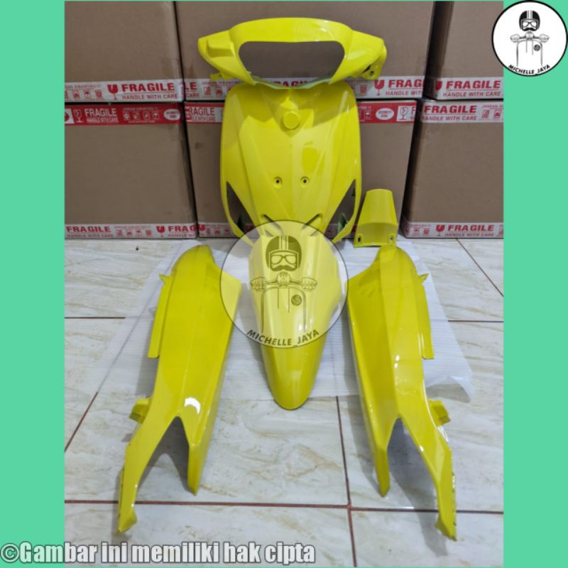 Jual Eceran bodi halus Yamaha mio sporty warna kuning tahun 2004-2008 ...