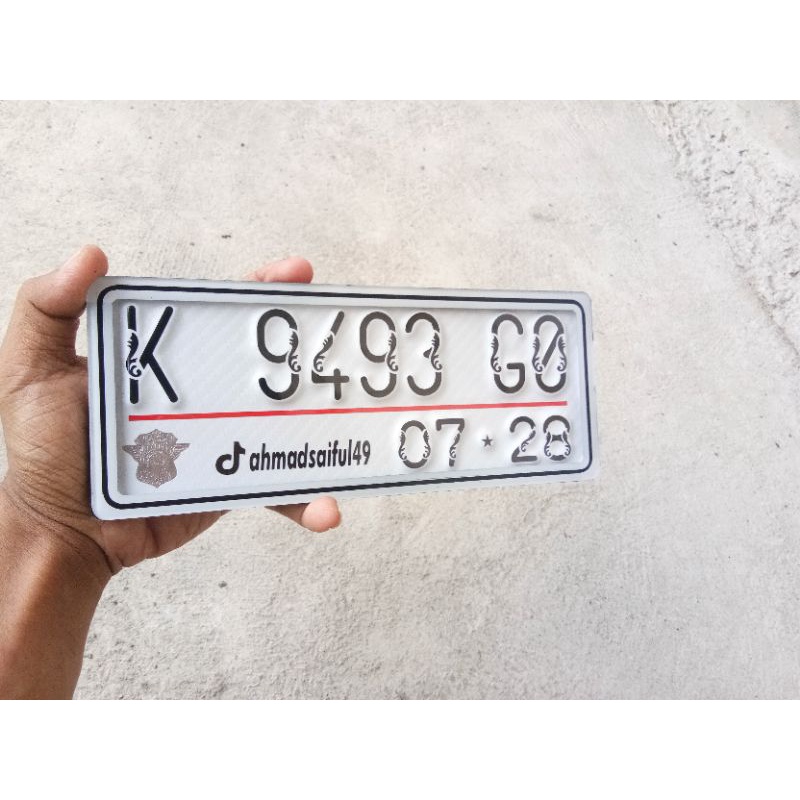 Jual PLAT NOMOR MOTOR VARIASI BAUT TANAM (1PCS) | Shopee Indonesia