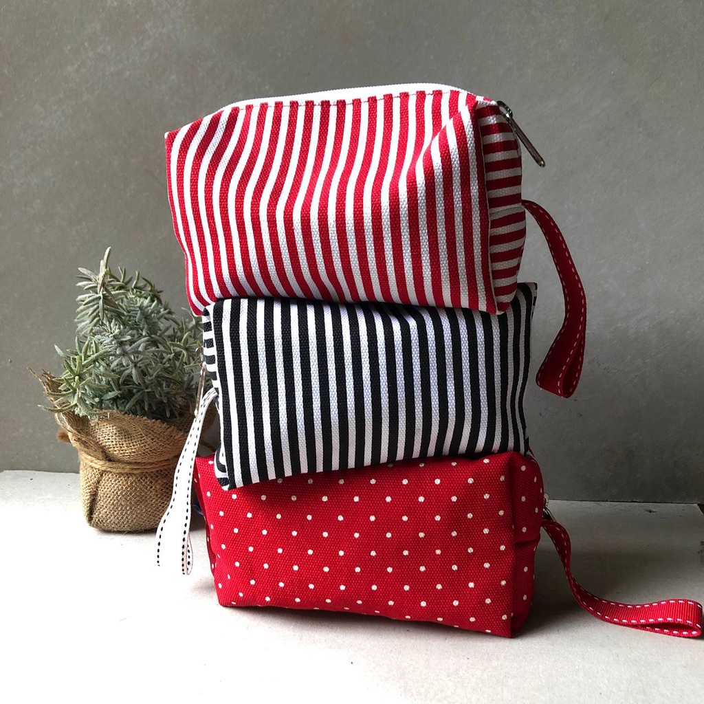 Jual Dompet kosmetik cosmetic pouch make up kain kanvas boxy med heejou ...