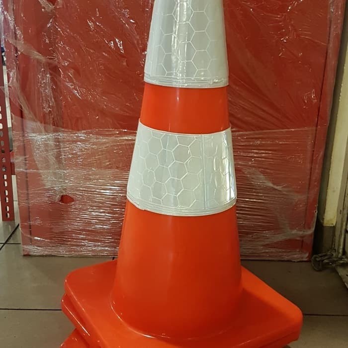 Jual Buruan serbu] CONE KRUCUT DI JALAN K3 SAFETY RAMBU | Shopee Indonesia