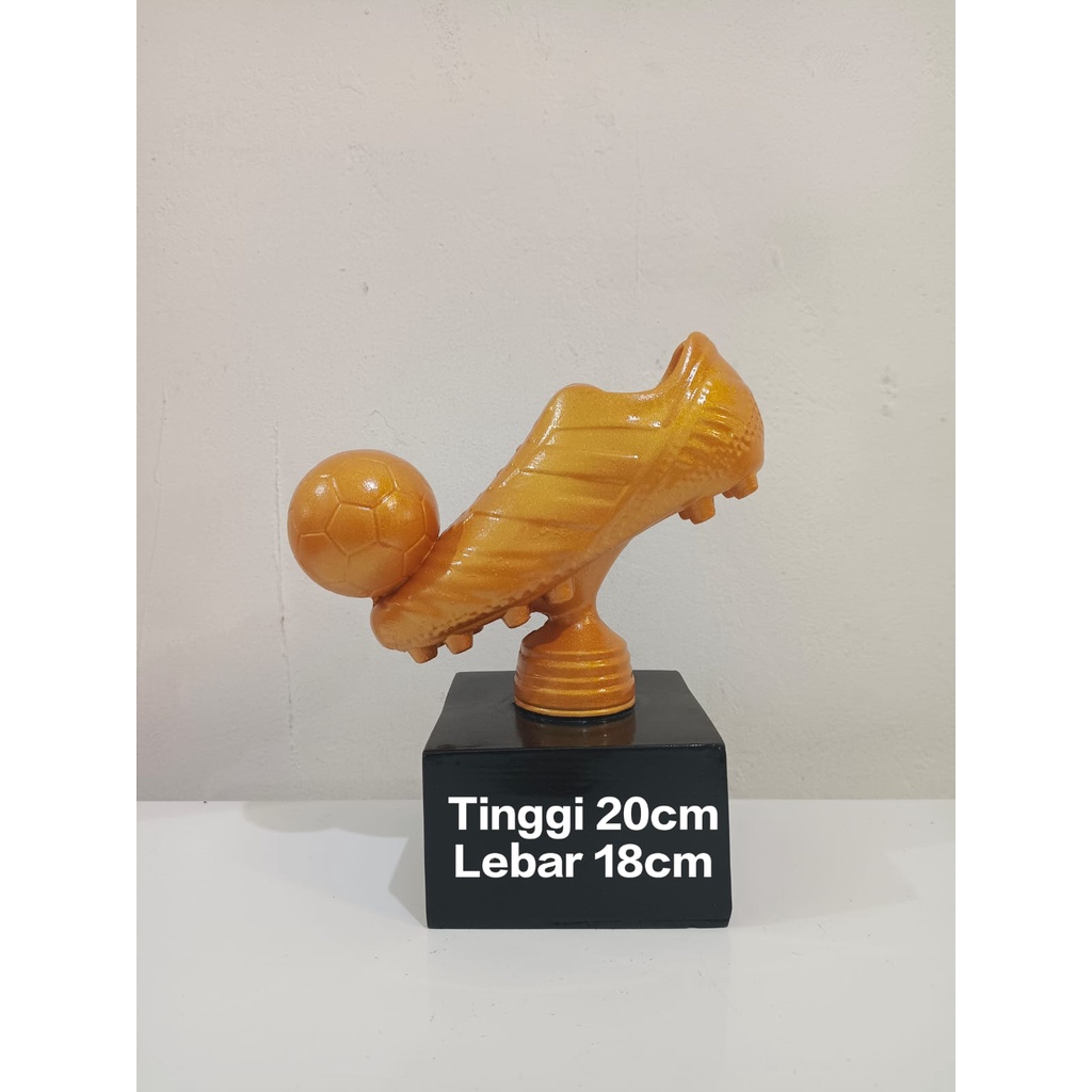 Jual PIALA TOP SKOR TROPHY SEPATU NEW TOP SCORE FIBER TINGGI 20CM ...