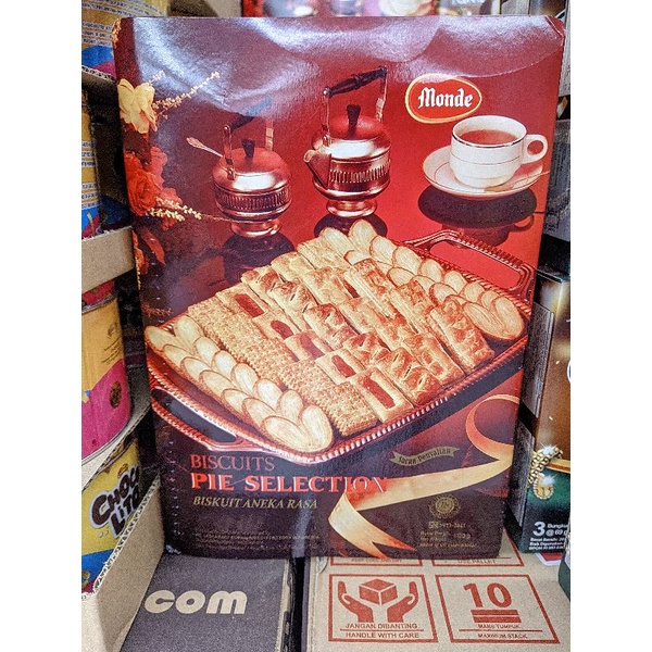 Jual Promo Ramadhan!! Biskuit Monde pie selection 800 gr | Biskuit ...