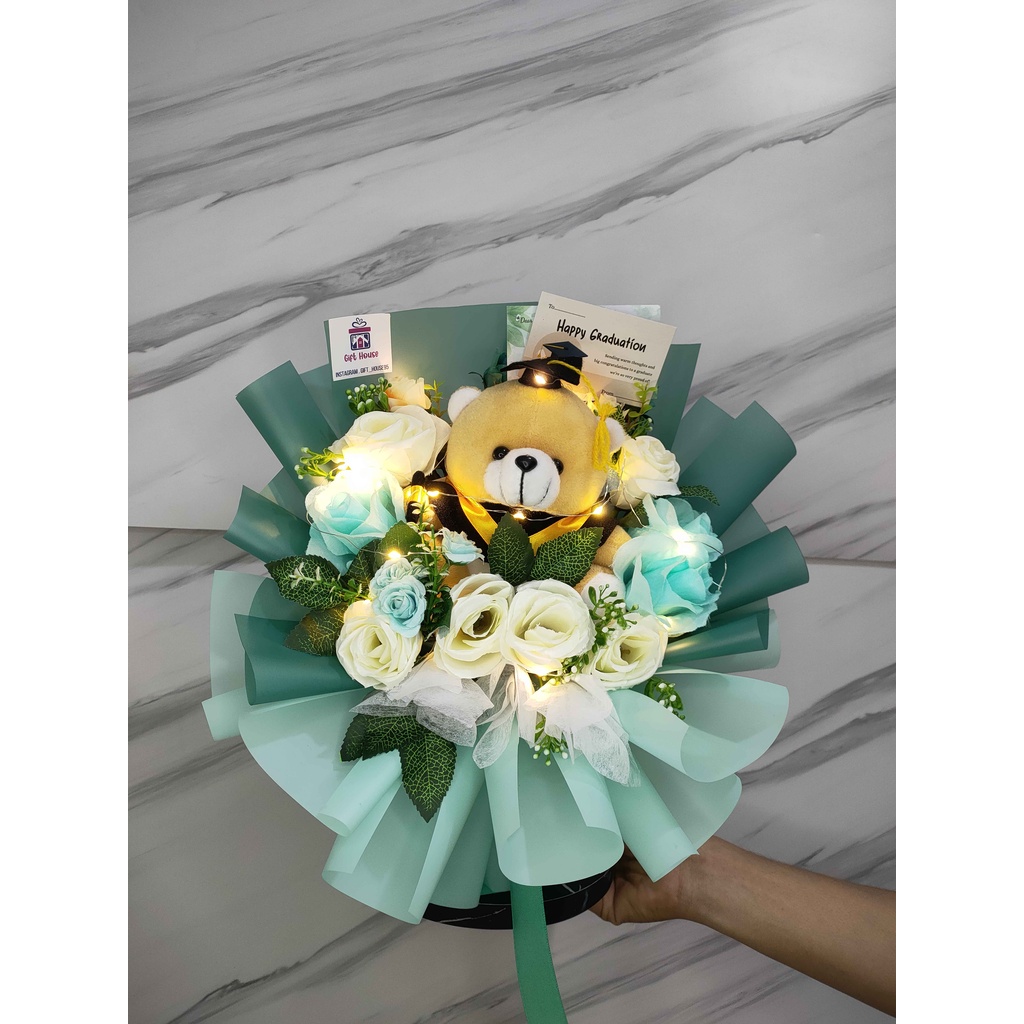 Jual Buket Wisuda/ Buket Boneka Wisuda/ Buket Bunga/ Free Kartu Ucapan ...