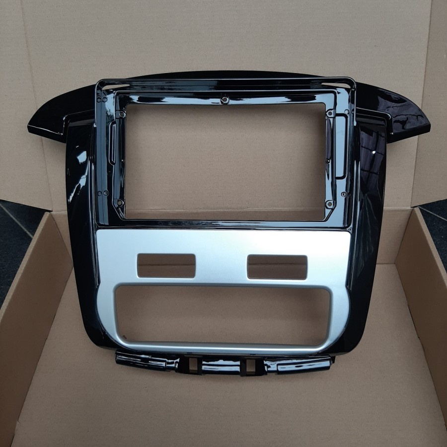 Jual Frame innova Type V 2011 - 2015 AUTO AC Frame Android 9 inch ...