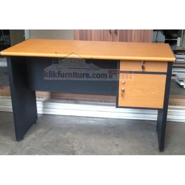 Jual Meja Tulis / Meja Kantor / Meja Kerja 1/2 Biro MT 003 PVC | Shopee ...