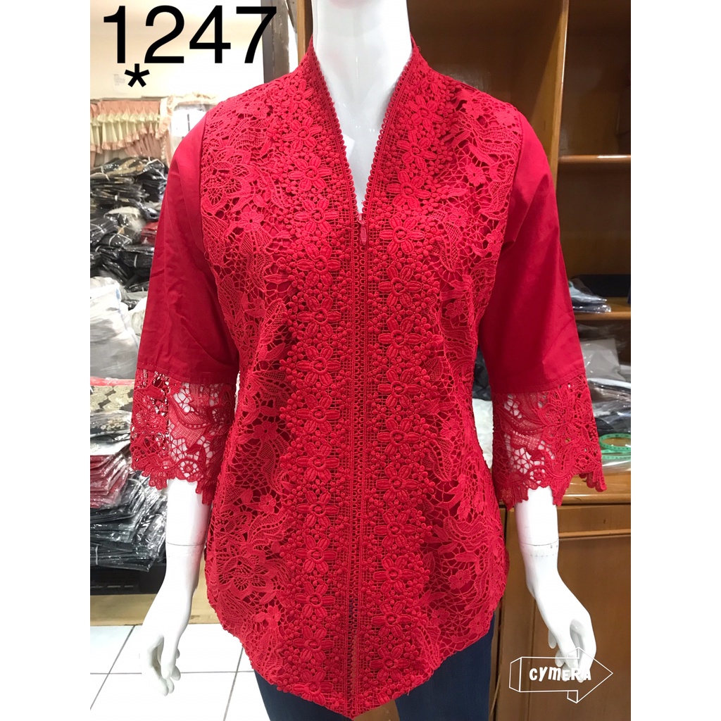 Jual 1247 kebaya alexuez brukat /kebaya encim merah full brukat depan ...