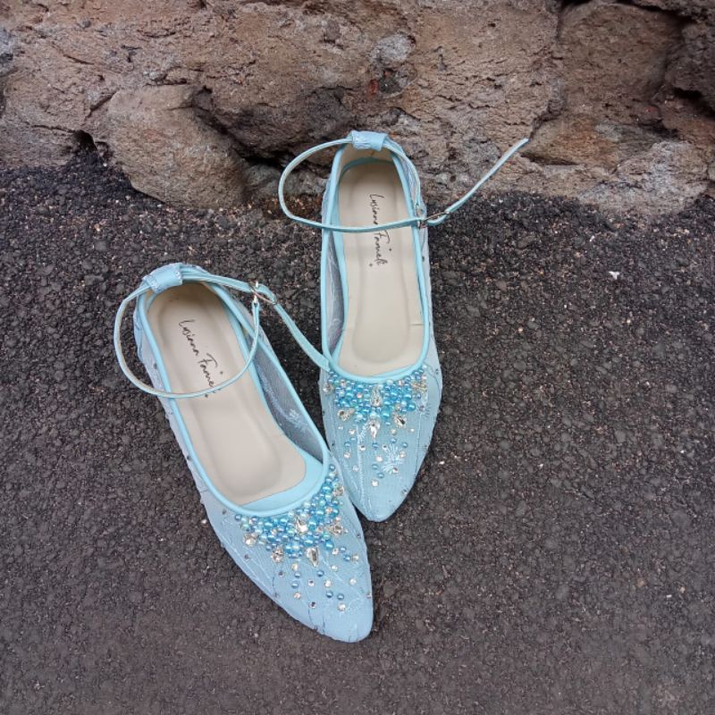 Jual DAISY I Sepatu wisuda heels pengantin pantofel warna baby blue hak ...