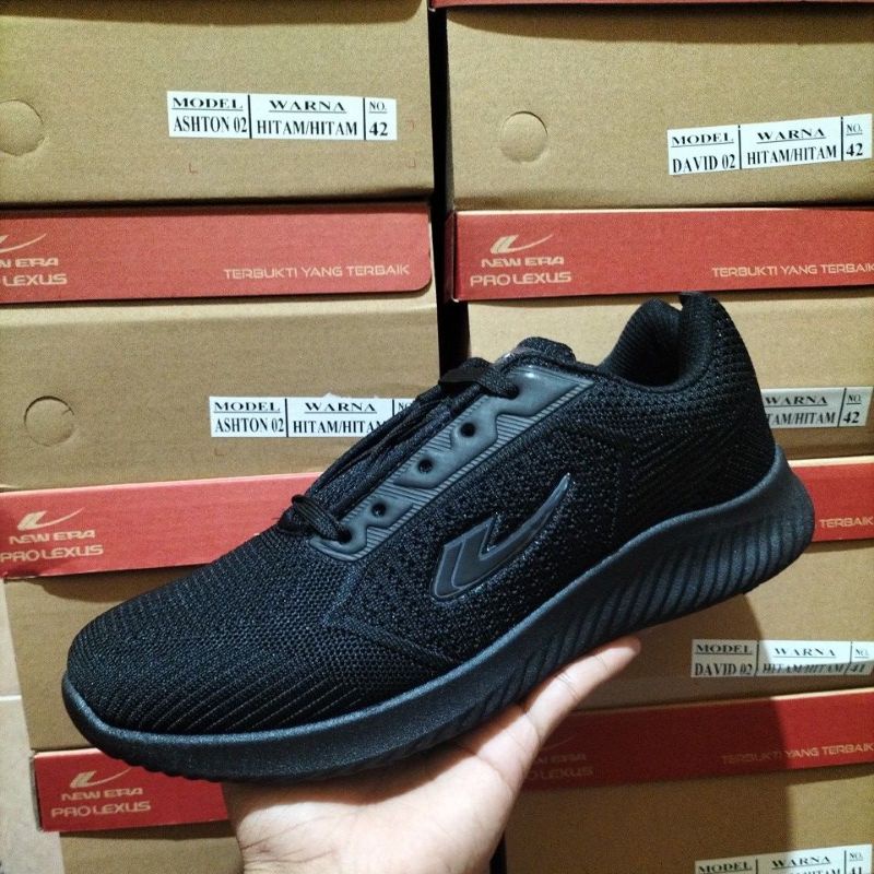 Jual SEPATU SEKOLAH NEW ERA HITAM POLOS &HITAM PUTIH TALI 39-43 | Shopee Indonesia