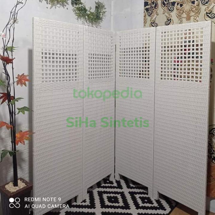 Jual Partisi Sketsel pembatas ruangan portable rotan sintetis 4 daun ...