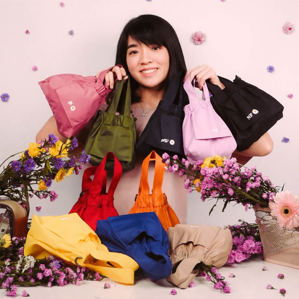 Jual BEYON DUMPLING BAG FREE CUSTOM NAMA / GAMBAR / LOGO WATERPROOF ...