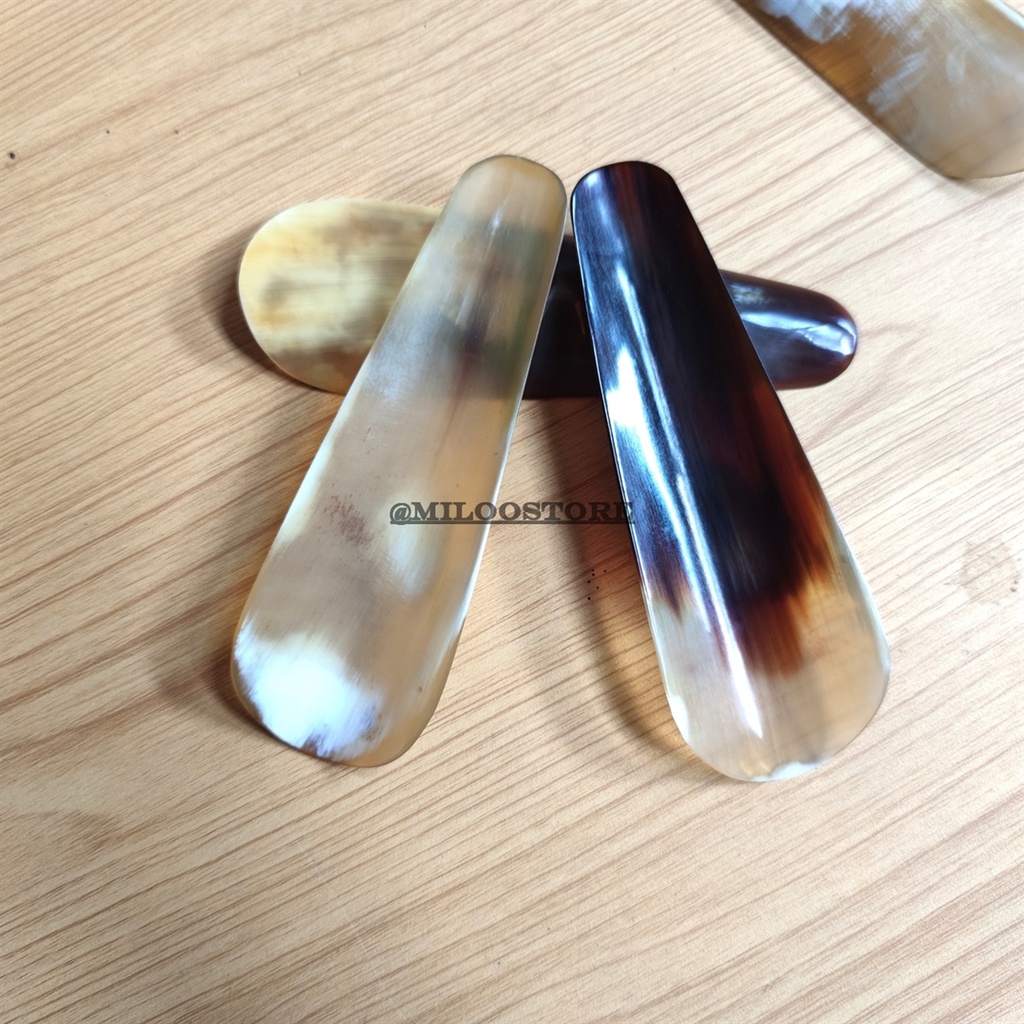 Jual Sendok Sepatu tanduk sapi original / Shoe Horn Black Travel Shoe ...