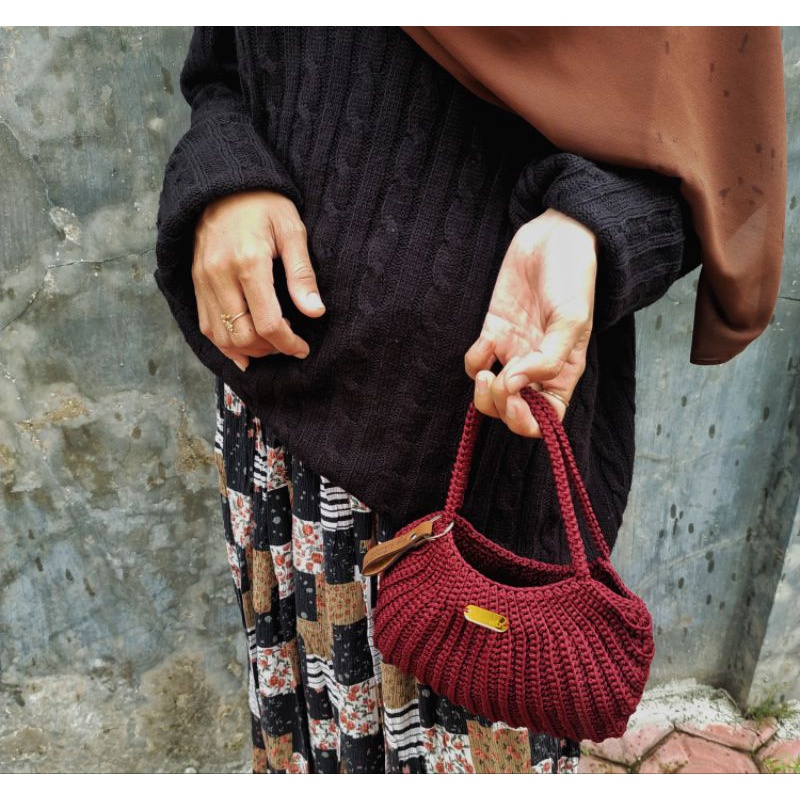 Jual tas jinjing mini / handbag rajut / top handle bag rajut pesta ...