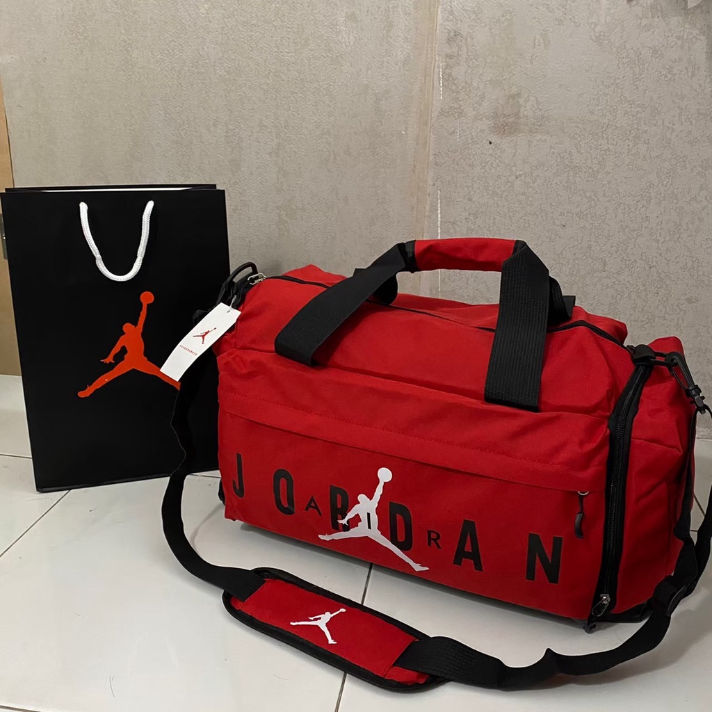 Jual TAS DUFFLE BAG NIKE AIR JORDAN FONT ORIGINAL RED BACKPACK / TAS ...