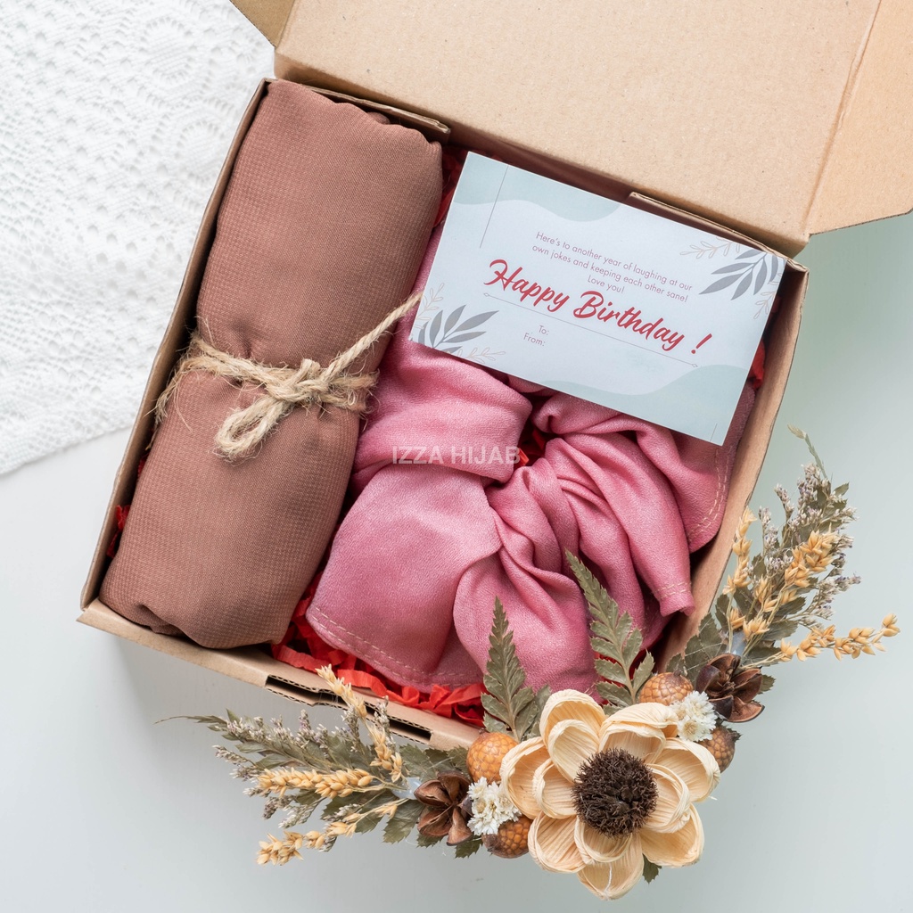 Jual GIFT BOX BELLA SQUARE | HAMPERS HIJAB | KADO ULTAH | Hampers hija ...