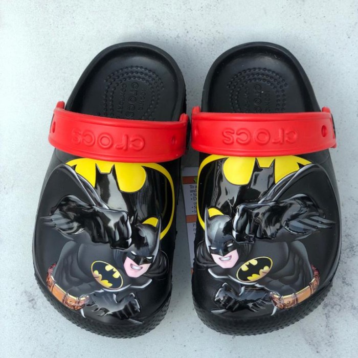 Jual Crocs Kids Fun Lab Iconic Batman Led Clog / Sandal Crocs Anak ...