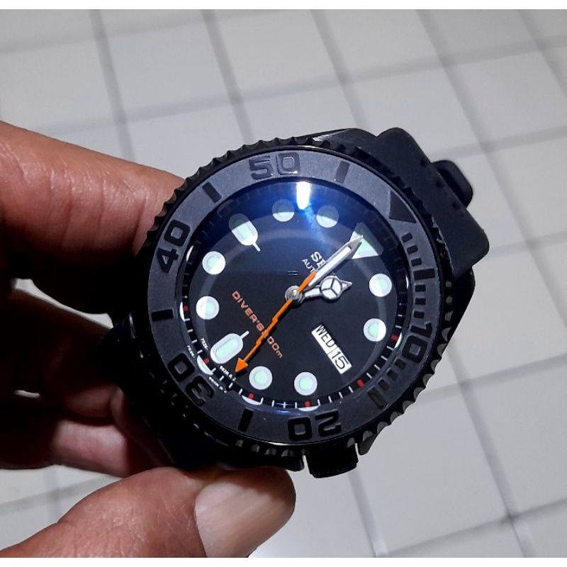 Jual seiko MOD skx srpd pvd blqck nh36 movement | Shopee Indonesia