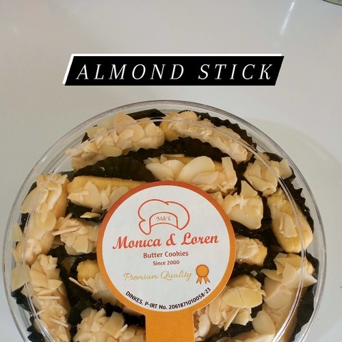 Jual Monica & Loren STICK ALMOND 500gr, Kue Kering Toples Stick Almond ...