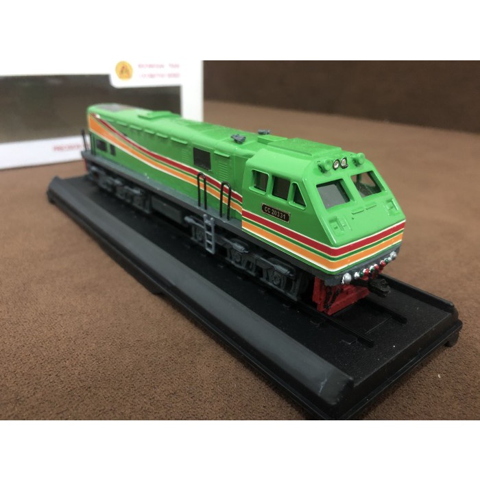 Jual Miniku Miniatur Kereta Api Lokomotif Cc203 Pt Tel Logo Baru ...
