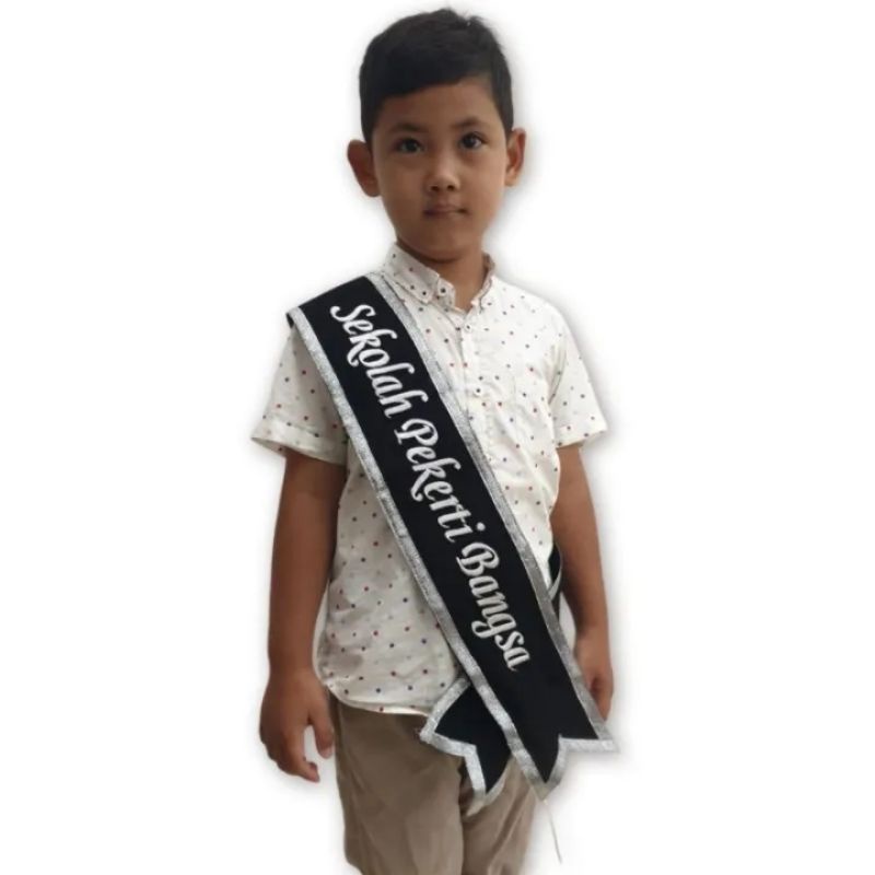 Jual selampang wisuda anak terbaru 2023 dengan list/pinggiran pita ...