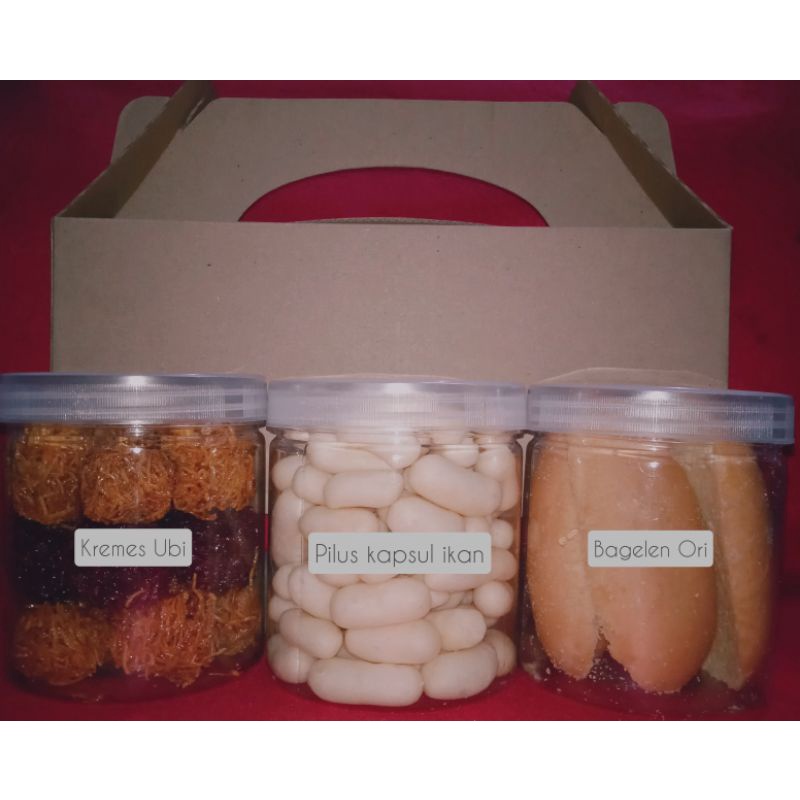 Jual Snack Jar 600ml Pilus kapsul ikan/Bagelen/Kremes Ubi/ 1 box ...