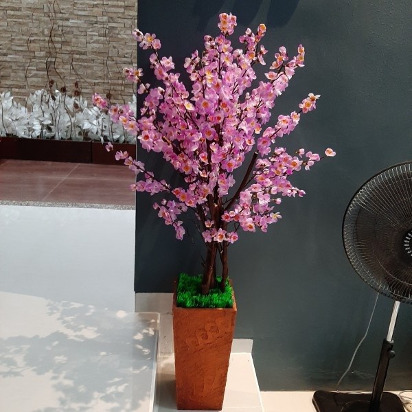 Jual Pohon Bunga Sakura Plastik Besar 120cm Plus Pot Kayu Tanaman Hias ...