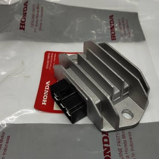 Jual kiprok regulator pengisian honda verza cb 150 r original ahm ...