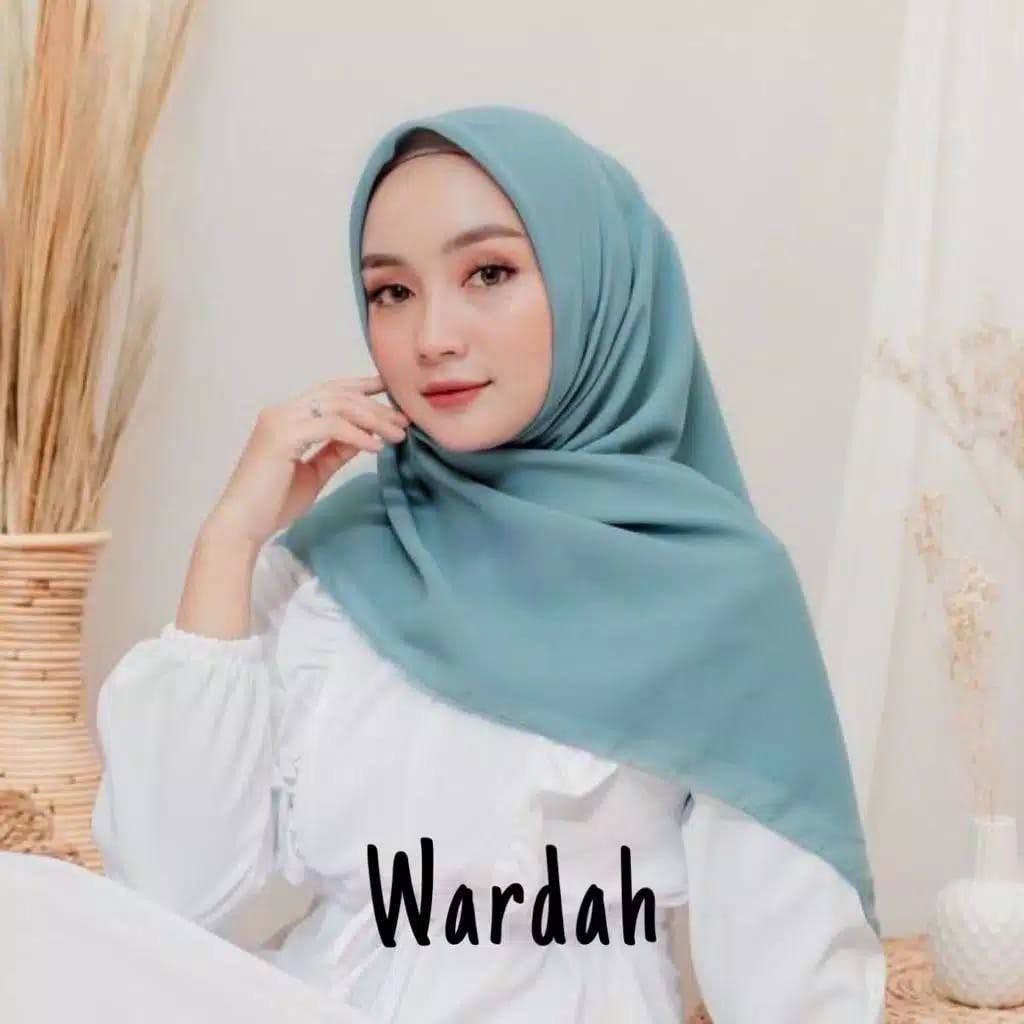 Jual HARGA TERMURAH JILBAB BELLA SQUARE SEGI EMPAT / HIJAB BELLA SQUARE ...