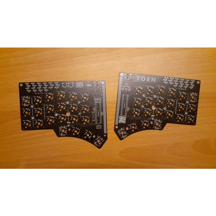 Jual Torn V3.0 split hotswap ergonomic through hole mechanical keyboard ...