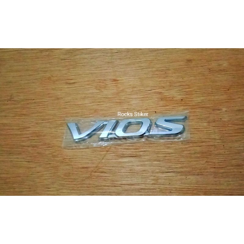 Jual Emblem logo mobil tulisan VIOS G chrome satu set / Emblem G ...