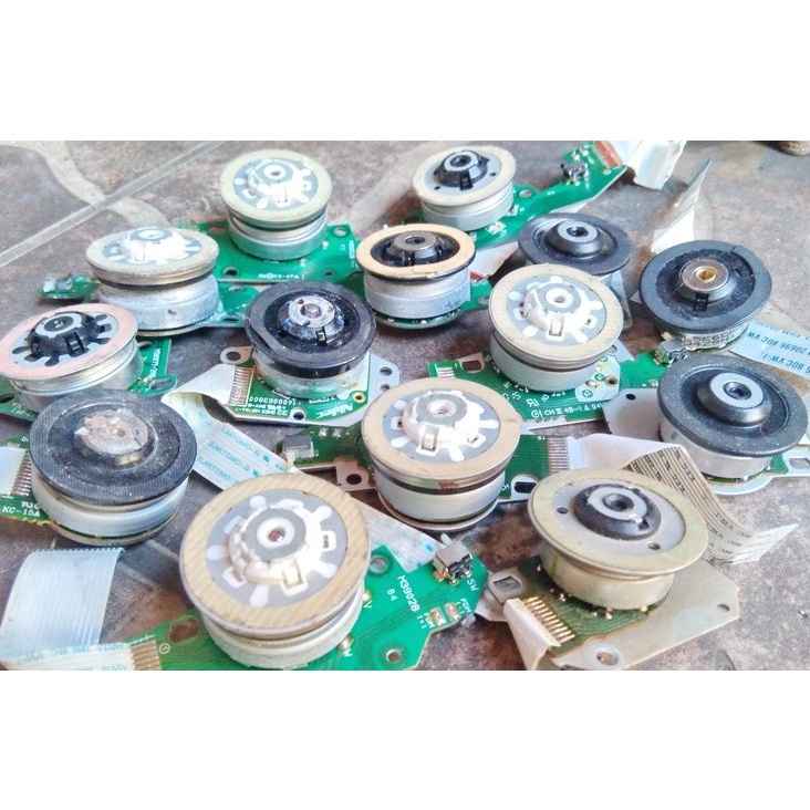 Jual Generator mini BLDC motor ex cd room | Shopee Indonesia