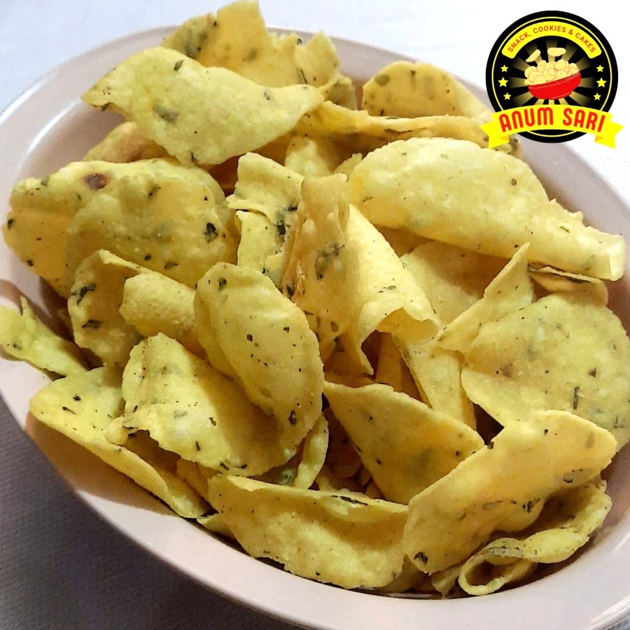 Jual Comring Keripik Comro Kering Daun Bawang 250 Gram / Keripik ...
