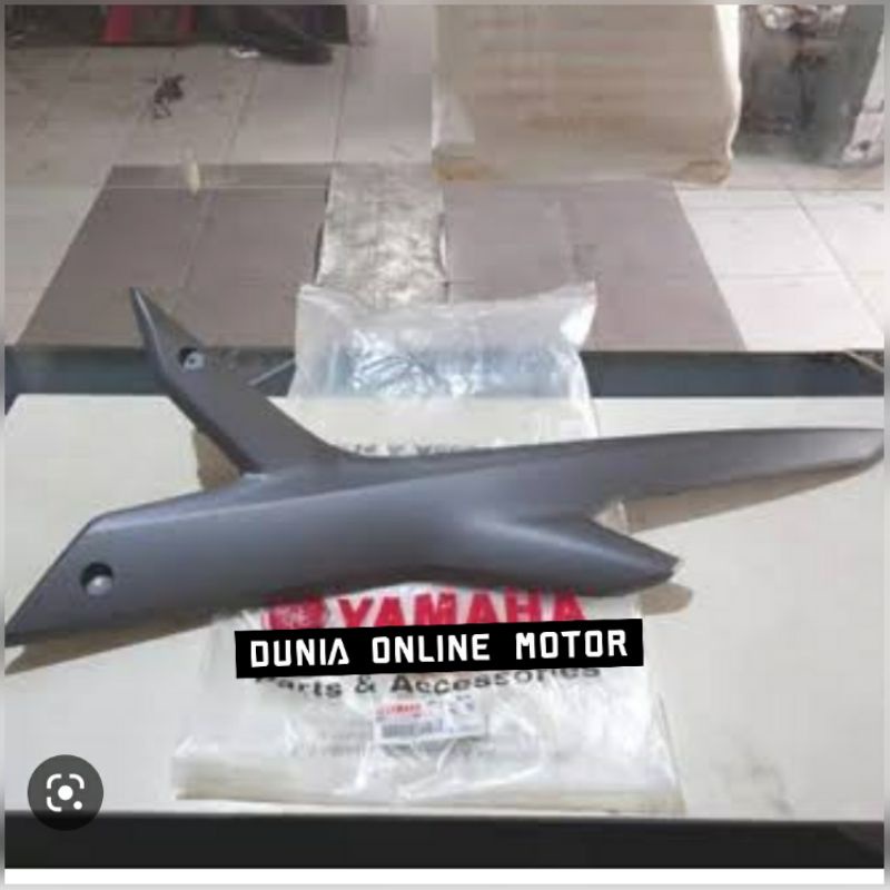 Jual Deltabox, Delta Box Cover sambungan body tengah samping Aerox New ...