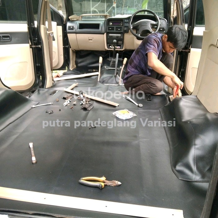 Jual karpet dasar mobil Isuzu panther 2000 kapsul full | Shopee Indonesia