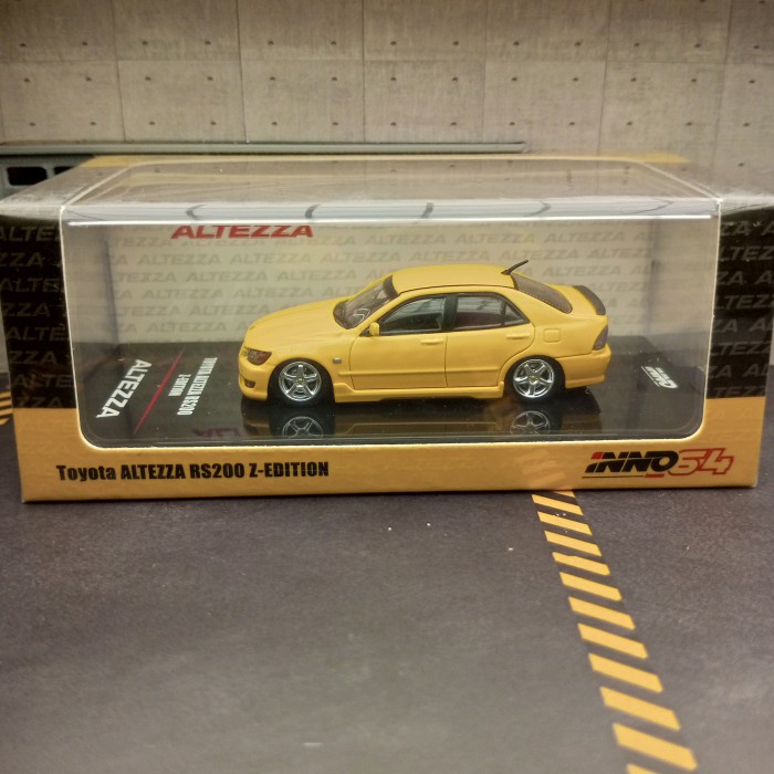Jual INNO64 TOYOTA ALTEZZA RS200 Z-EDITION YELLOW RHD - JDM TERMURAH ...