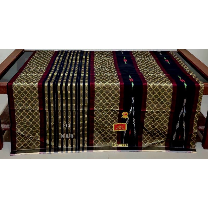Jual SARUNG TENUN TRADISIONAL RAJA MULIA 140 TIMBUL DAN SUDAH JAHIT ...