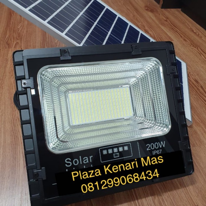 Jual {{{{{{] lampu sorot led solat sel 200w 200watt lampu sorot solar ...
